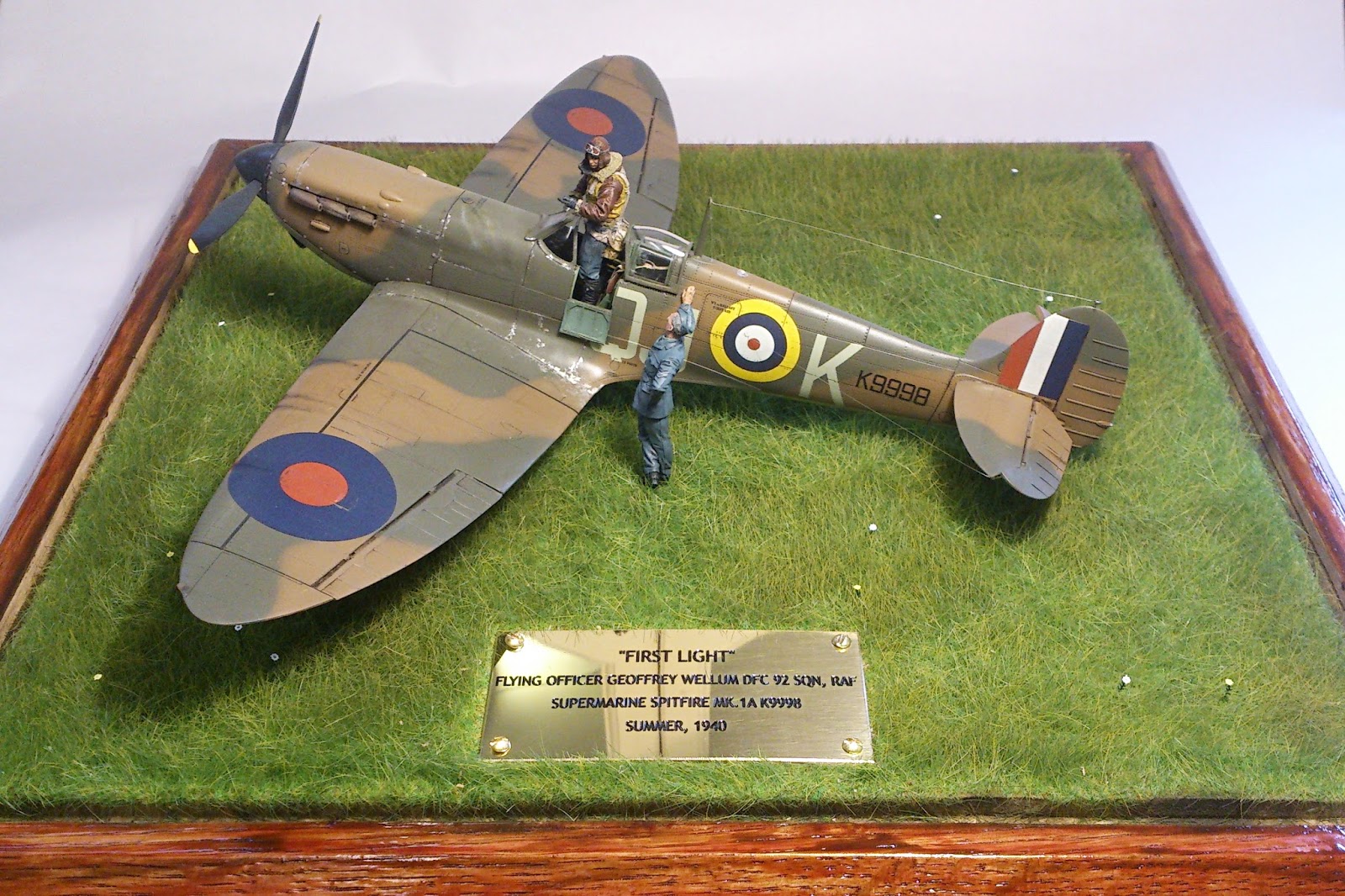 THE SCALE MODEL HANGAR – THE STUDIO OF SCALE MODEL ARTIST DARREN MCGUINNESS