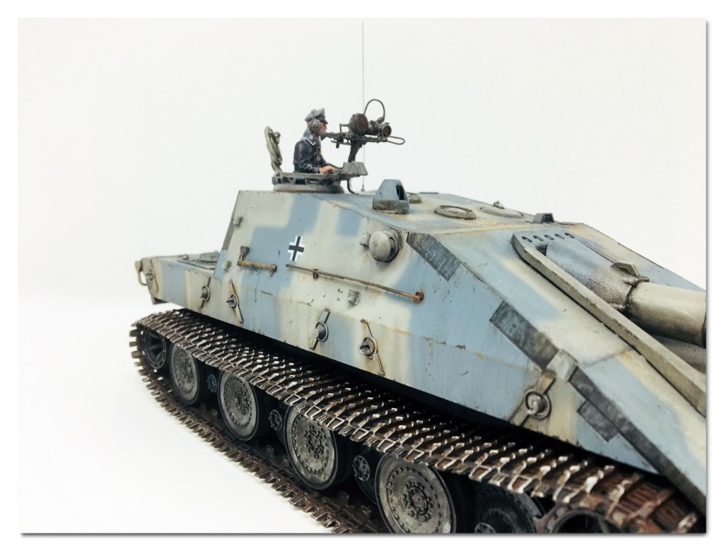 The Ghost of Berlin. E-100 Jagdpanzer. – THE SCALE MODEL HANGAR