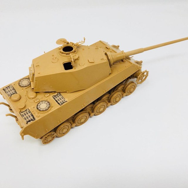 KINGTIGER. – THE SCALE MODEL HANGAR